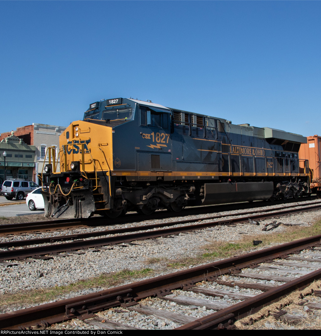 CSXT 1827